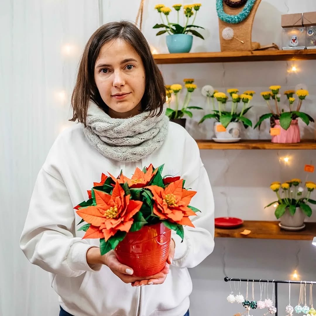 TikTok рукоделие: как броши Татьяны стали хитом - XATA.news